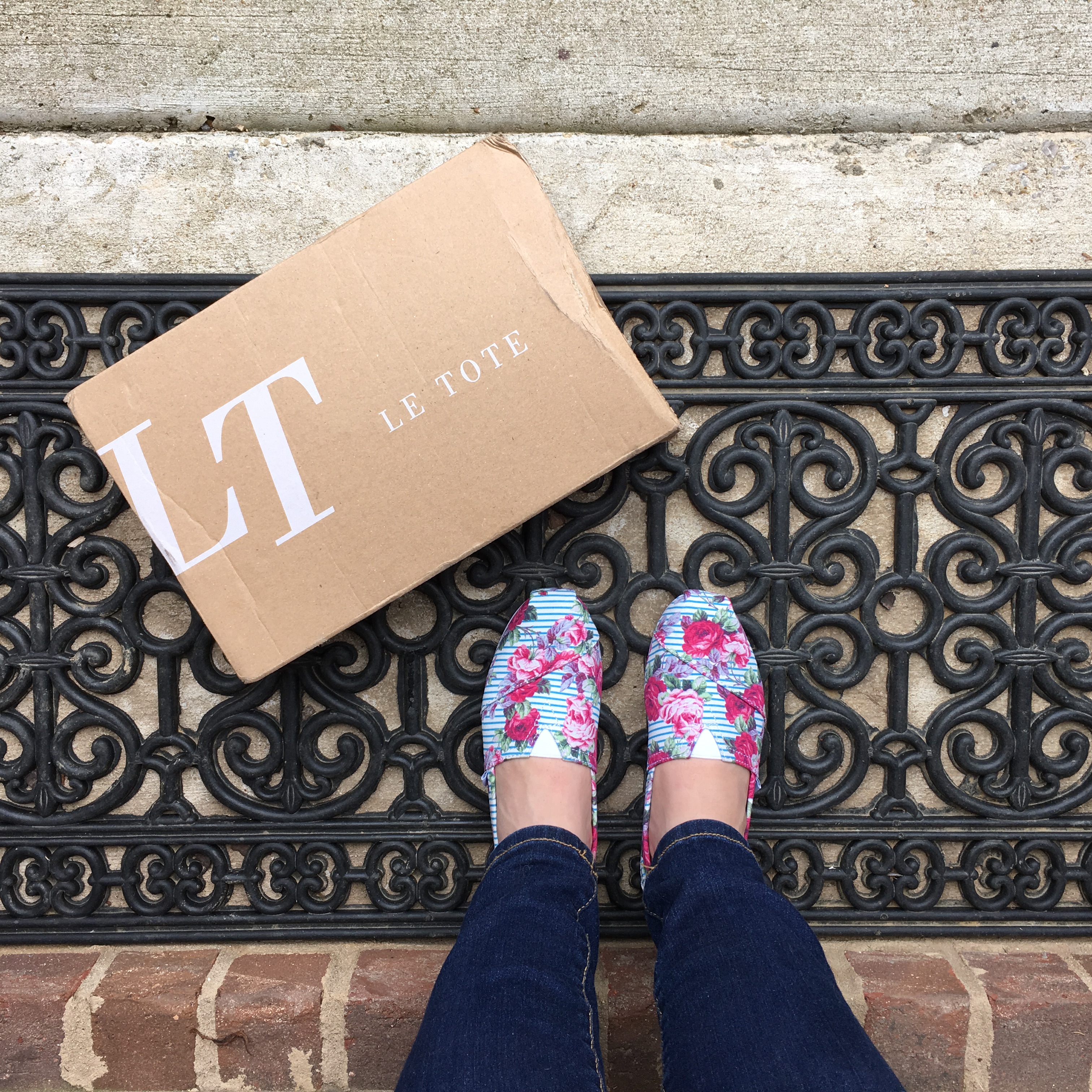 Le Tote - Simply Elliott